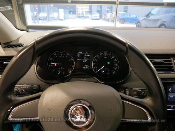 Синий Шкода Октавия 2018 в Таллин, объемом двигателя 1.00 л и пробегом 84 тыс. км за 11900 €, фото 11 на AUTOMOTO.COM.LV
