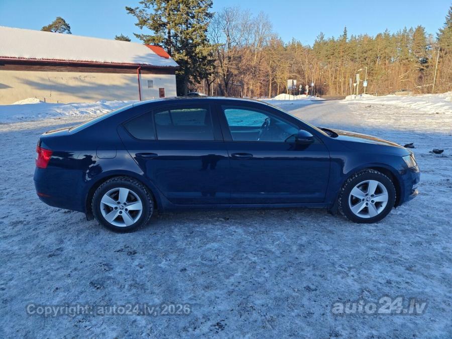 Zils Skoda Octavia 2018 Tallina, ar dzinēja tilpumu 1.20 L un nobraukumu 115 tūkst. km par 8200 €, foto 7 vietnē AUTOMOTO.COM.LV