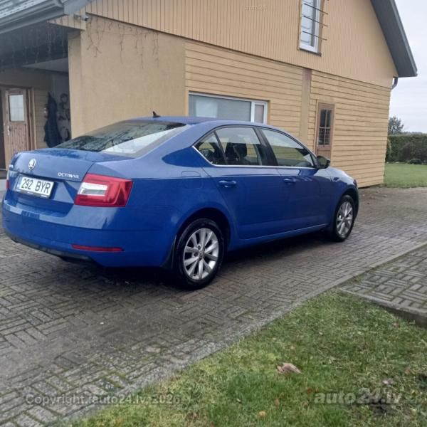 Blue Skoda Octavia 2018 in Rakvere, with an engine capacity of 1.60 L and mileage of 185 thousand km for 8999 €, photo 2 on AUTOMOTO.COM.LV
