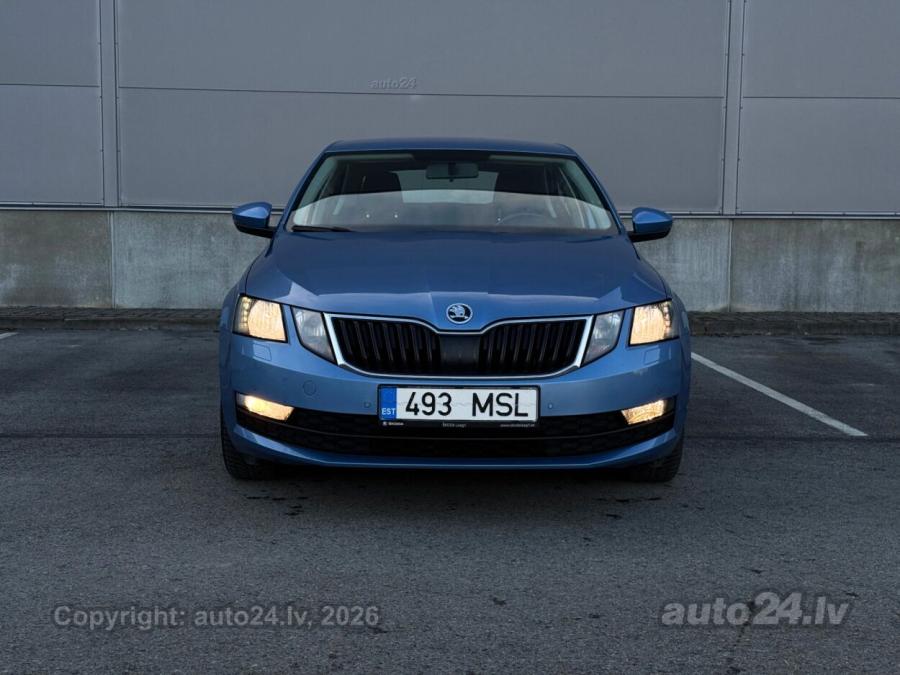 Blue Skoda Octavia 2019 in Tallinn, with an engine capacity of 1.00 L and mileage of 83 thousand km for 10900 €, photo 3 on AUTOMOTO.COM.LV