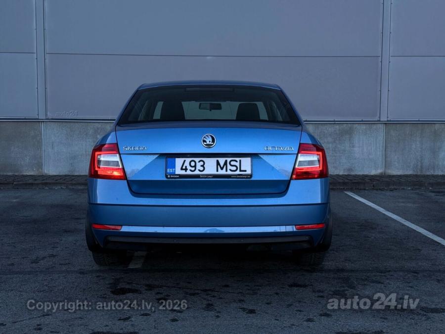Blue Skoda Octavia 2019 in Tallinn, with an engine capacity of 1.00 L and mileage of 83 thousand km for 10900 €, photo 8 on AUTOMOTO.COM.LV