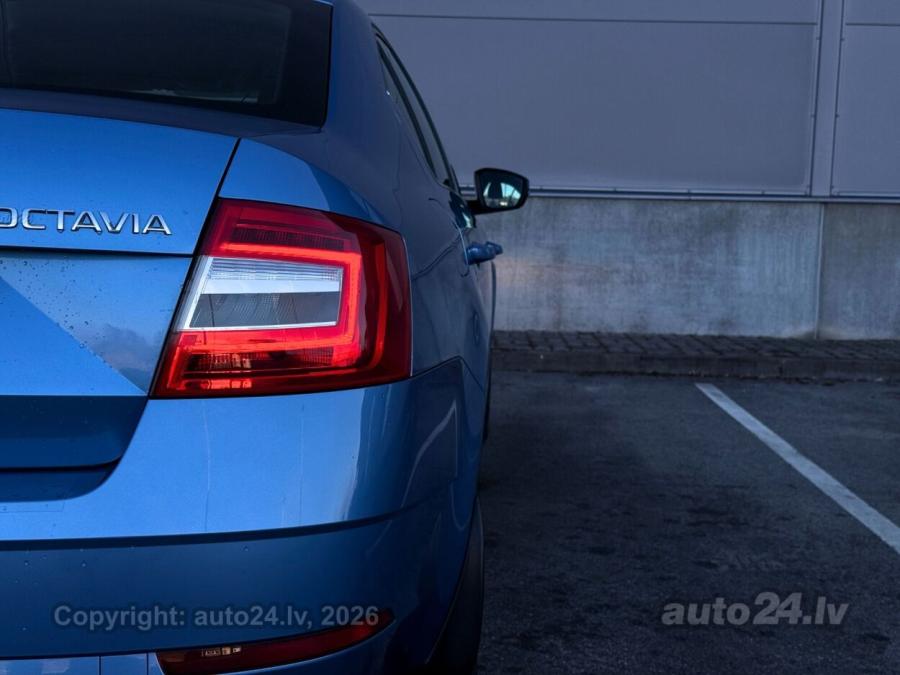 Blue Skoda Octavia 2019 in Tallinn, with an engine capacity of 1.00 L and mileage of 83 thousand km for 10900 €, photo 9 on AUTOMOTO.COM.LV