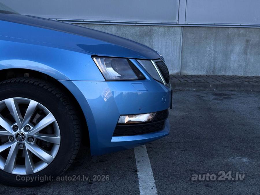 Blue Skoda Octavia 2019 in Tallinn, with an engine capacity of 1.00 L and mileage of 83 thousand km for 10900 €, photo 10 on AUTOMOTO.COM.LV