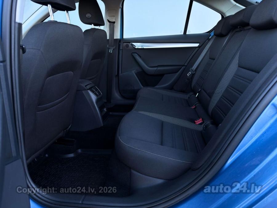 Blue Skoda Octavia 2019 in Tallinn, with an engine capacity of 1.00 L and mileage of 83 thousand km for 10900 €, photo 20 on AUTOMOTO.COM.LV