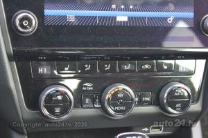 Blue Skoda Octavia 2019 in Tallinn, with an engine capacity of 2.00 L and mileage of 98 thousand km for 17900 €, photo 14 on AUTOMOTO.COM.LV