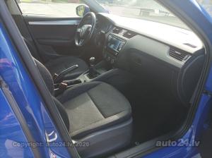 Blue Skoda Octavia 2019 in Tallinn, with an engine capacity of 1.00 L and mileage of 270 thousand km for 6650 €, photo 8 on AUTOMOTO.COM.LV