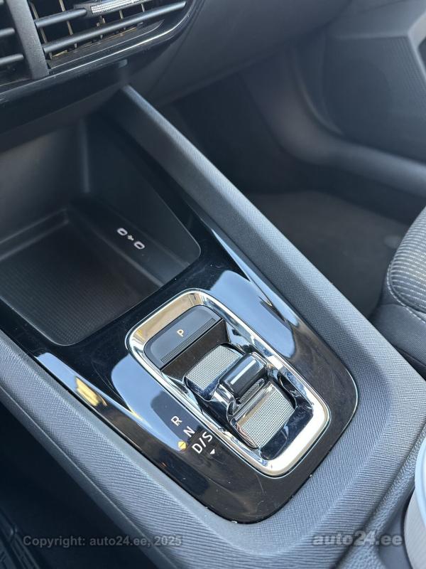 Zils Skoda Octavia 2020 Tallina, ar dzinēja tilpumu 2.00 L un nobraukumu 112 tūkst. km par 19500 €, foto 11 vietnē AUTOMOTO.COM.LV