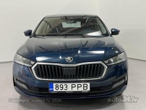 Blue Skoda Octavia 2020 in Tallinn, with an engine capacity of 2.00 L and mileage of 179 thousand km for 14900 €, photo 2 on AUTOMOTO.COM.LV