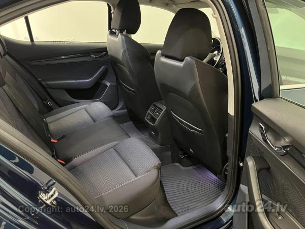 Blue Skoda Octavia 2020 in Tallinn, with an engine capacity of 2.00 L and mileage of 179 thousand km for 14900 €, photo 11 on AUTOMOTO.COM.LV