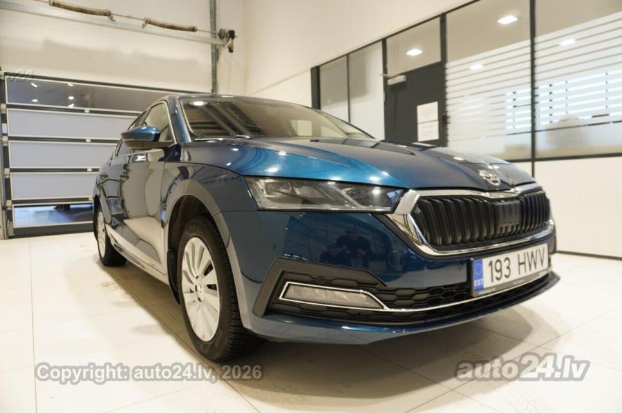 Zils Skoda Octavia 2020 Tallina, ar dzinēja tilpumu 2.00 L un nobraukumu 34 tūkst. km par 18200 €, foto 4 vietnē AUTOMOTO.COM.LV