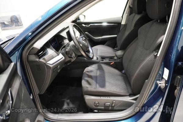 Blue Skoda Octavia 2020 in Tallinn, with an engine capacity of 2.00 L and mileage of 34 thousand km for 18200 €, photo 11 on AUTOMOTO.COM.LV
