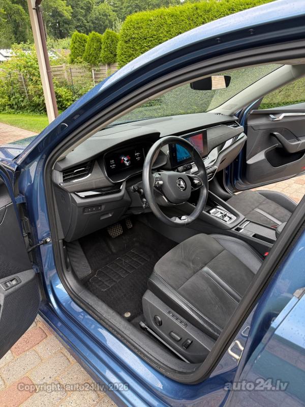 Blue Skoda Octavia 2020 in Tallinn, with an engine capacity of 1.50 L and mileage of 84 thousand km for 20800 €, photo 5 on AUTOMOTO.COM.LV