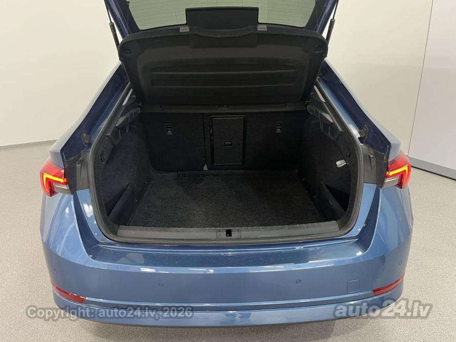 Zils Skoda Octavia 2020 Tallina, ar dzinēja tilpumu 2.00 L un nobraukumu 102 tūkst. km par 17400 €, foto 25 vietnē AUTOMOTO.COM.LV
