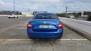 Blue Skoda Octavia 2020 in Tallinn, with an engine capacity of 1.50 L and mileage of 204 thousand km for 9990 €, photo 7 on AUTOMOTO.COM.LV