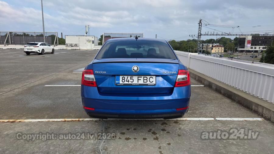 Blue Skoda Octavia 2020 in Tallinn, with an engine capacity of 1.50 L and mileage of 204 thousand km for 9990 €, photo 7 on AUTOMOTO.COM.LV