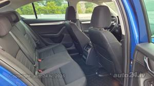 Blue Skoda Octavia 2020 in Tallinn, with an engine capacity of 1.50 L and mileage of 204 thousand km for 9990 €, photo 12 on AUTOMOTO.COM.LV