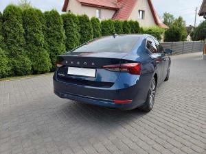 Blue Skoda Octavia 2020 in Kaunas, with an engine capacity of 1.97 L and mileage of 175 thousand km for 17550 €, photo 8 on AUTOMOTO.COM.LV