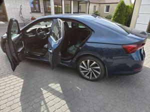 Blue Skoda Octavia 2020 in Kaunas, with an engine capacity of 1.97 L and mileage of 175 thousand km for 17550 €, photo 13 on AUTOMOTO.COM.LV