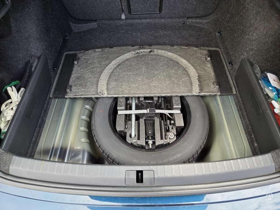 Blue Skoda Octavia 2020 in Kaunas, with an engine capacity of 1.97 L and mileage of 175 thousand km for 17550 €, photo 16 on AUTOMOTO.COM.LV