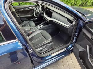Blue Skoda Octavia 2020 in Kaunas, with an engine capacity of 1.97 L and mileage of 175 thousand km for 17550 €, photo 19 on AUTOMOTO.COM.LV