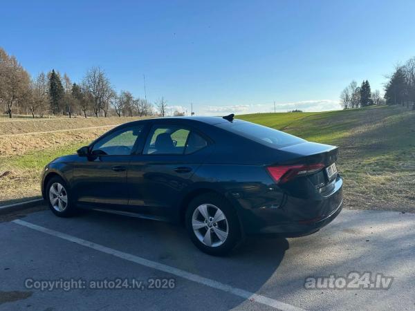 Zils Skoda Octavia 2021 Viljandi, ar dzinēja tilpumu 1.00 L un nobraukumu 54 tūkst. km par 16700 €, foto 4 vietnē AUTOMOTO.COM.LV