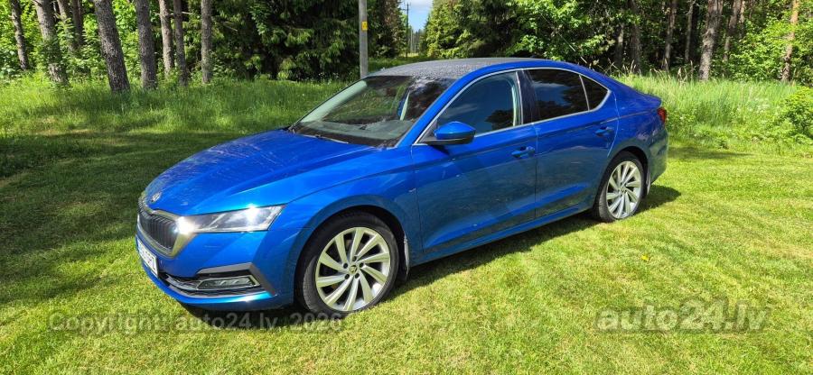 Zils Skoda Octavia 2021 Tallina, ar dzinēja tilpumu 2.00 L un nobraukumu 136 tūkst. km par 24400 €, foto 3 vietnē AUTOMOTO.COM.LV