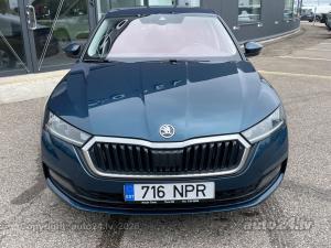 Blue Skoda Octavia 2021 in Tartu, with an engine capacity of 1.50 L and mileage of 117 thousand km for 16990 €, photo 3 on AUTOMOTO.COM.LV