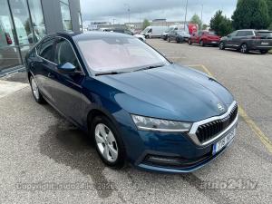 Blue Skoda Octavia 2021 in Tartu, with an engine capacity of 1.50 L and mileage of 117 thousand km for 16990 €, photo 4 on AUTOMOTO.COM.LV