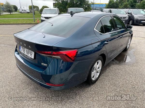 Zils Skoda Octavia 2021 Tartu, ar dzinēja tilpumu 1.50 L un nobraukumu 117 tūkst. km par 16990 €, foto 4 vietnē AUTOMOTO.COM.LV