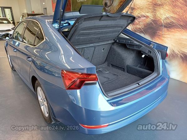 Zils Skoda Octavia 2021 Tallina, ar dzinēja tilpumu 1.00 L un nobraukumu 175 tūkst. km par 13700 €, foto 4 vietnē AUTOMOTO.COM.LV