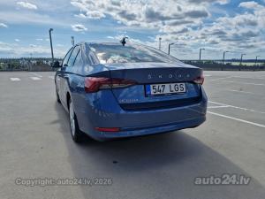 Blue Skoda Octavia 2021 in Tallinn, with an engine capacity of 2.00 L and mileage of 90 thousand km for 16600 €, photo 6 on AUTOMOTO.COM.LV