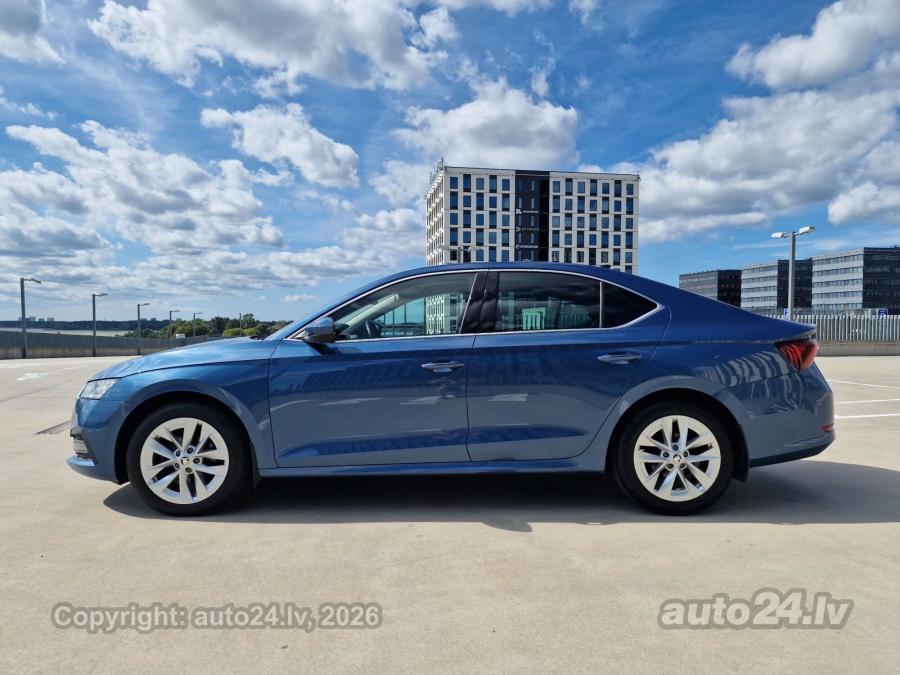Blue Skoda Octavia 2021 in Tallinn, with an engine capacity of 2.00 L and mileage of 90 thousand km for 16600 €, photo 8 on AUTOMOTO.COM.LV