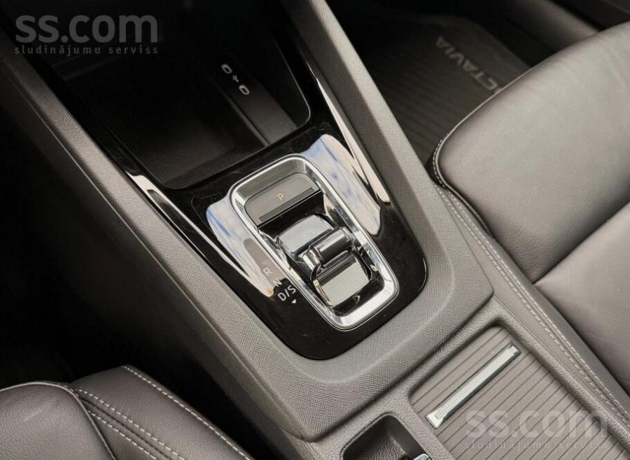 Blue Skoda Octavia 2021 in Riga, with an engine capacity of 1.50 L and mileage of 85 thousand km for 17790 €, photo 12 on AUTOMOTO.COM.LV