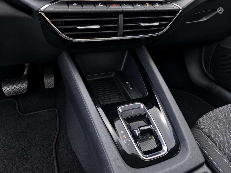 Blue Skoda Octavia 2021 in Vilnius, with an engine capacity of 1.50 L and mileage of 56 thousand km for 18750 €, photo 13 on AUTOMOTO.COM.LV