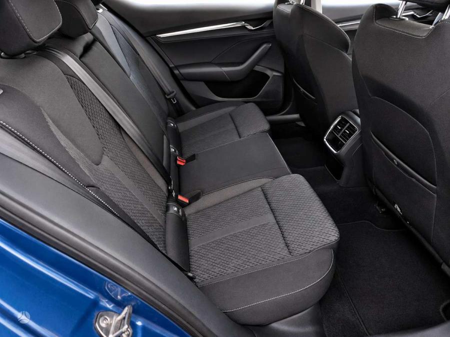 Blue Skoda Octavia 2021 in Vilnius, with an engine capacity of 1.50 L and mileage of 56 thousand km for 18750 €, photo 19 on AUTOMOTO.COM.LV
