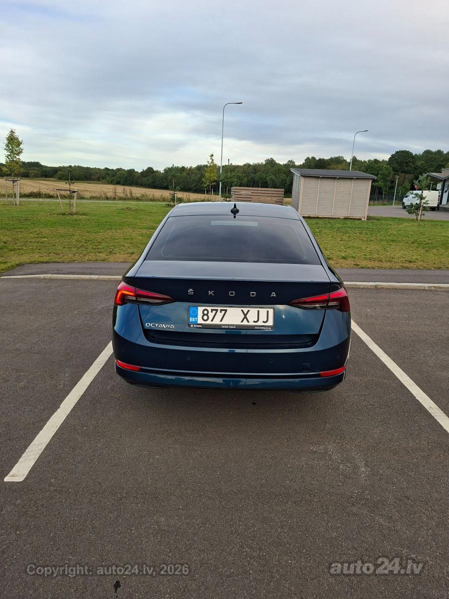 Blue Skoda Octavia 2021 in Tallinn, with an engine capacity of 1.00 L and mileage of 59 thousand km for 12600 €, photo 7 on AUTOMOTO.COM.LV