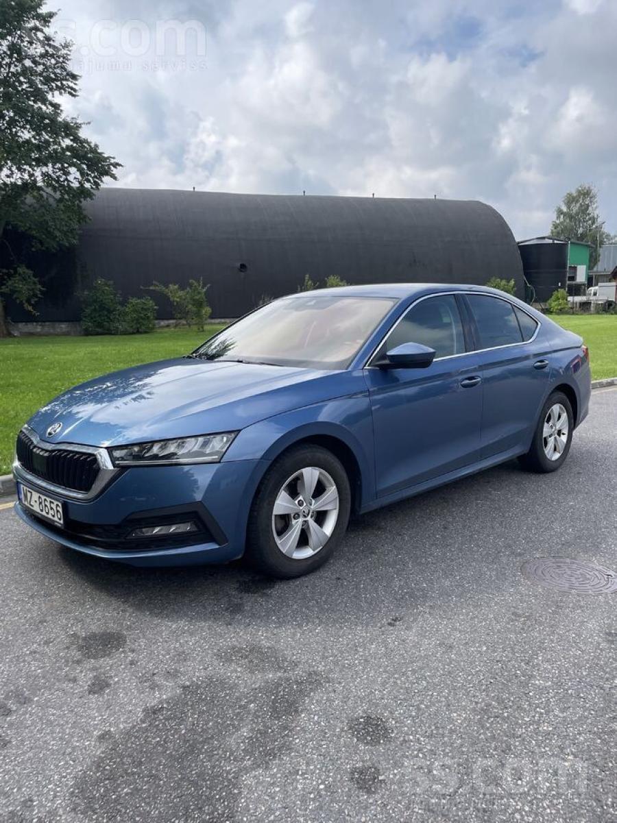 Blue Skoda Octavia 2021 in Riga, with an engine capacity of 1.50 L and mileage of 71 thousand km for 16800 €, photo 5 on AUTOMOTO.COM.LV