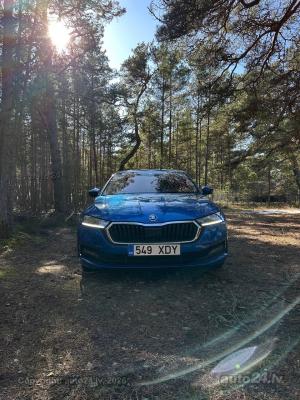 Zils Skoda Octavia 2023 Tallina, ar dzinēja tilpumu 2.00 L un nobraukumu 56 tūkst. km par 24500 €, foto 3 vietnē AUTOMOTO.COM.LV