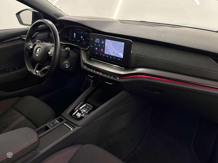 Zils Skoda Octavia 2023 Marijampole, ar dzinēja tilpumu 1.97 L un nobraukumu 166 tūkst. km par 21999 €, foto 24 vietnē AUTOMOTO.COM.LV