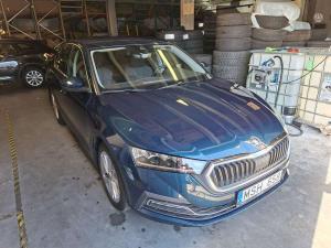 Blue Skoda Octavia 2023 in Klaipeda, with an engine capacity of 1.50 L and mileage of 110 thousand km for 17999 €, photo 3 on AUTOMOTO.COM.LV