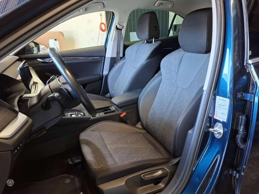 Blue Skoda Octavia 2023 in Klaipeda, with an engine capacity of 1.50 L and mileage of 110 thousand km for 17999 €, photo 9 on AUTOMOTO.COM.LV