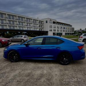 Zils Skoda Octavia 2024 Tallina, ar dzinēja tilpumu 2.00 L un nobraukumu 14 tūkst. km par 39000 €, foto 5 vietnē AUTOMOTO.COM.LV