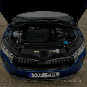 Zils Skoda Octavia 2024 Tallina, ar dzinēja tilpumu 2.00 L un nobraukumu 14 tūkst. km par 39000 €, foto 13 vietnē AUTOMOTO.COM.LV