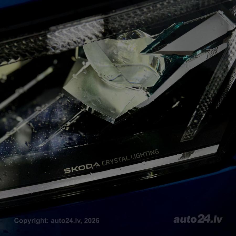 Zils Skoda Octavia 2024 Tallina, ar dzinēja tilpumu 2.00 L un nobraukumu 14 tūkst. km par 39000 €, foto 16 vietnē AUTOMOTO.COM.LV