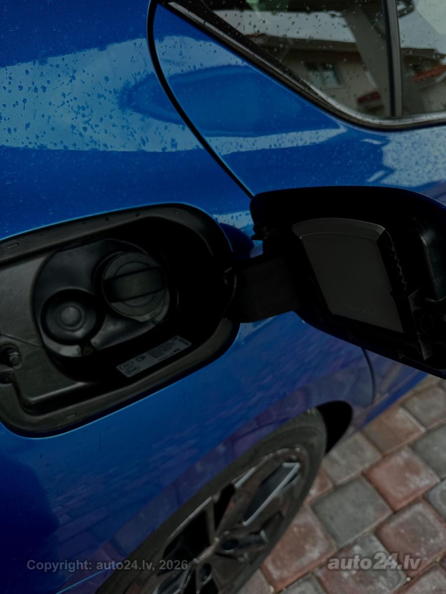Zils Skoda Octavia 2024 Tallina, ar dzinēja tilpumu 2.00 L un nobraukumu 14 tūkst. km par 39000 €, foto 17 vietnē AUTOMOTO.COM.LV