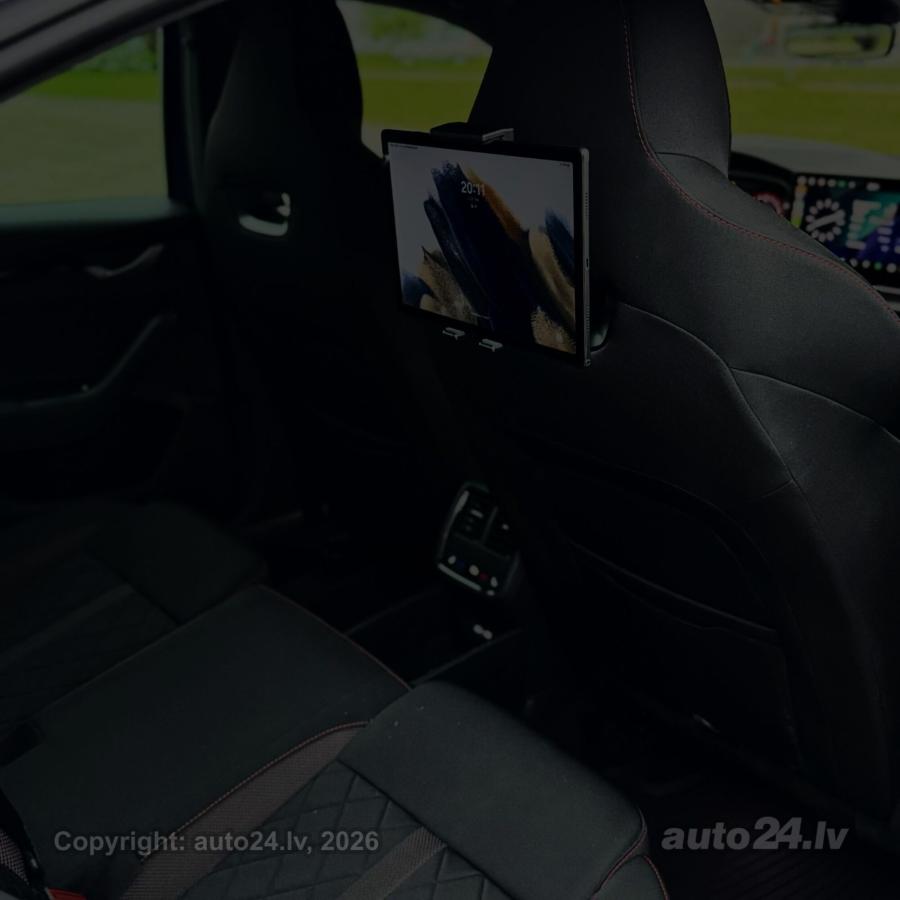 Zils Skoda Octavia 2024 Tallina, ar dzinēja tilpumu 2.00 L un nobraukumu 14 tūkst. km par 39000 €, foto 28 vietnē AUTOMOTO.COM.LV
