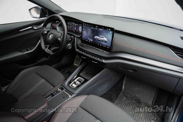 Zils Skoda Octavia 2024 Tallina, ar dzinēja tilpumu 2.00 L un nobraukumu 17 tūkst. km par 33500 €, foto 10 vietnē AUTOMOTO.COM.LV