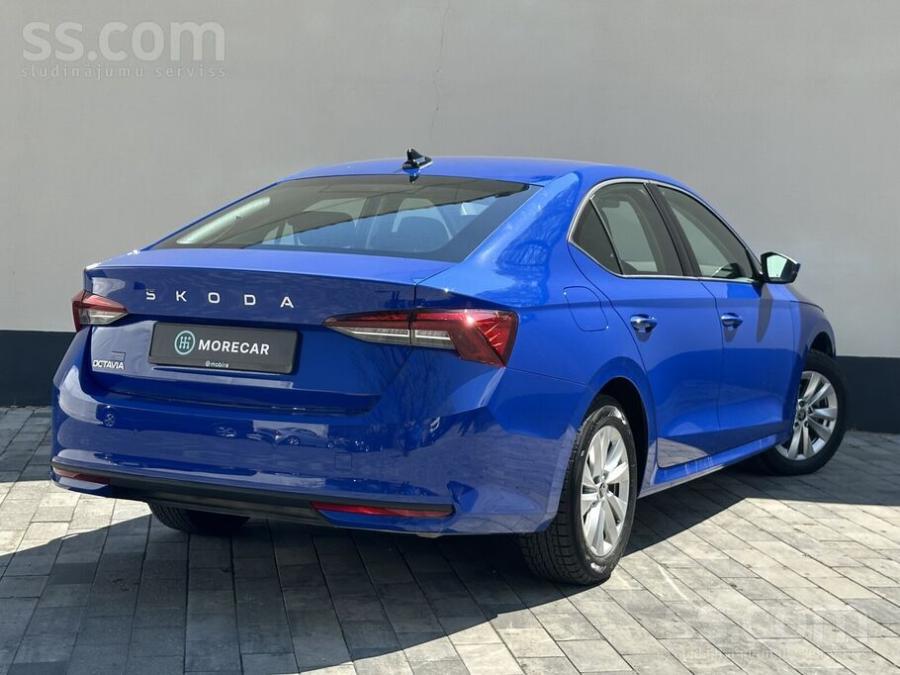 Blue Skoda Octavia 2025 in Riga, with an engine capacity of 1.50 L and mileage of 29 thousand km for 19950 €, photo 5 on AUTOMOTO.COM.LV