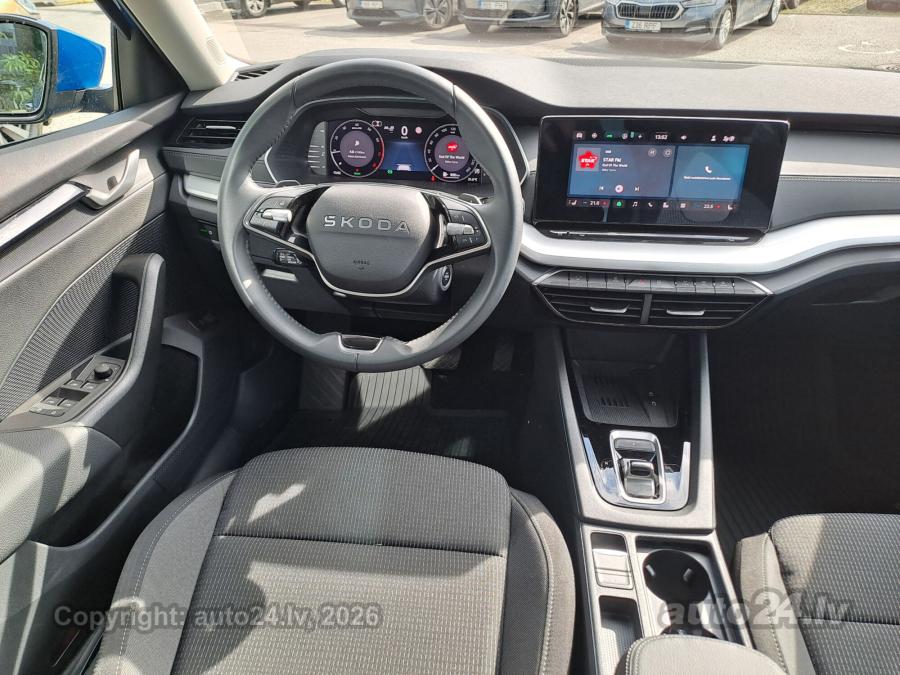 Zils Skoda Octavia 2026 Tartu, ar dzinēja tilpumu 1.50 L un nobraukumu 13 tūkst. km par 27900 €, foto 4 vietnē AUTOMOTO.COM.LV
