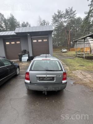Zils Skoda Octavia 2002 Rīga, ar dzinēja tilpumu 1.90 L un nobraukumu 545 tūkst. km par 350 €, foto 3 vietnē AUTOMOTO.COM.LV